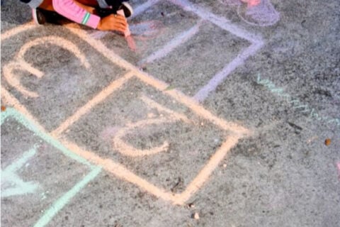 11 Sidewalk Chalk Games And Activities To Get Kids Playing Outside