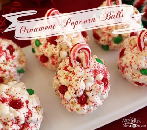 13 Holiday Popcorn Recipes For Gifts Or Christmas Treats
