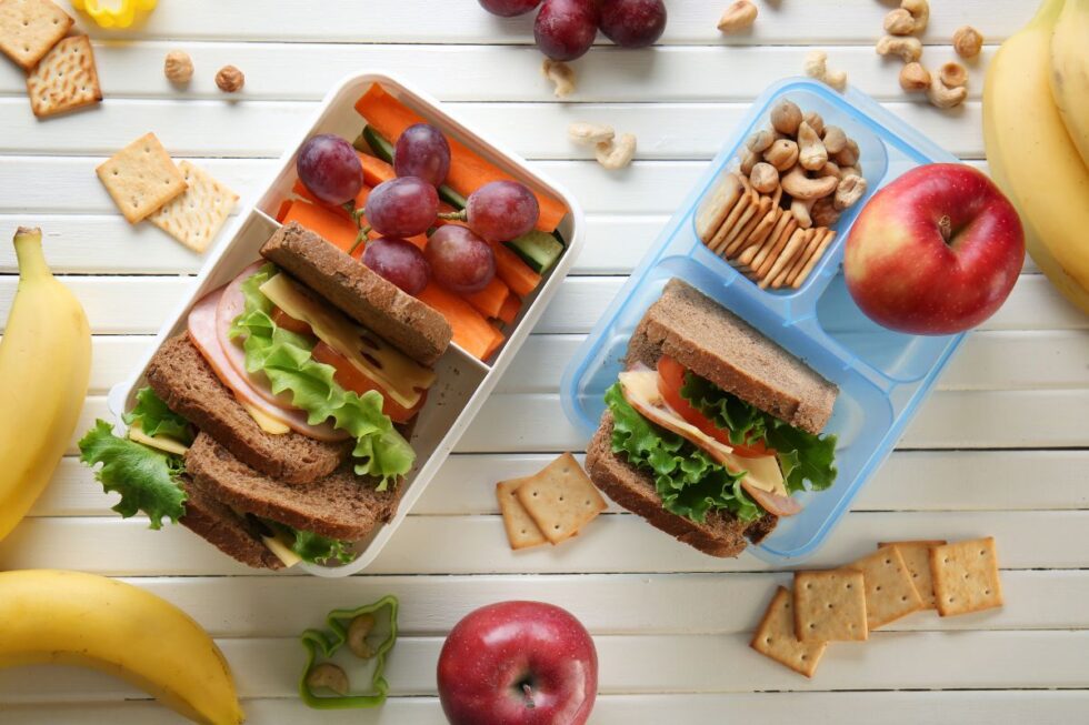 6 Simple Tips To Make Packing School Lunches Easier